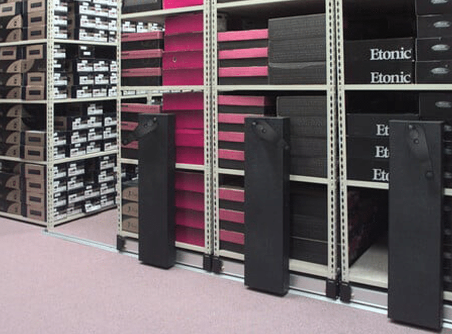 Home - Mobile Storage Systems | Pipp Mobile